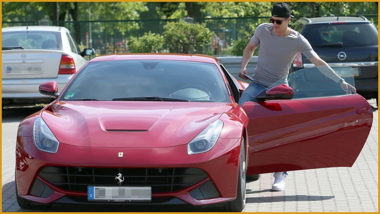 Robert Lewandowski's Car Collection Screams “Fast" | VIPFortunes